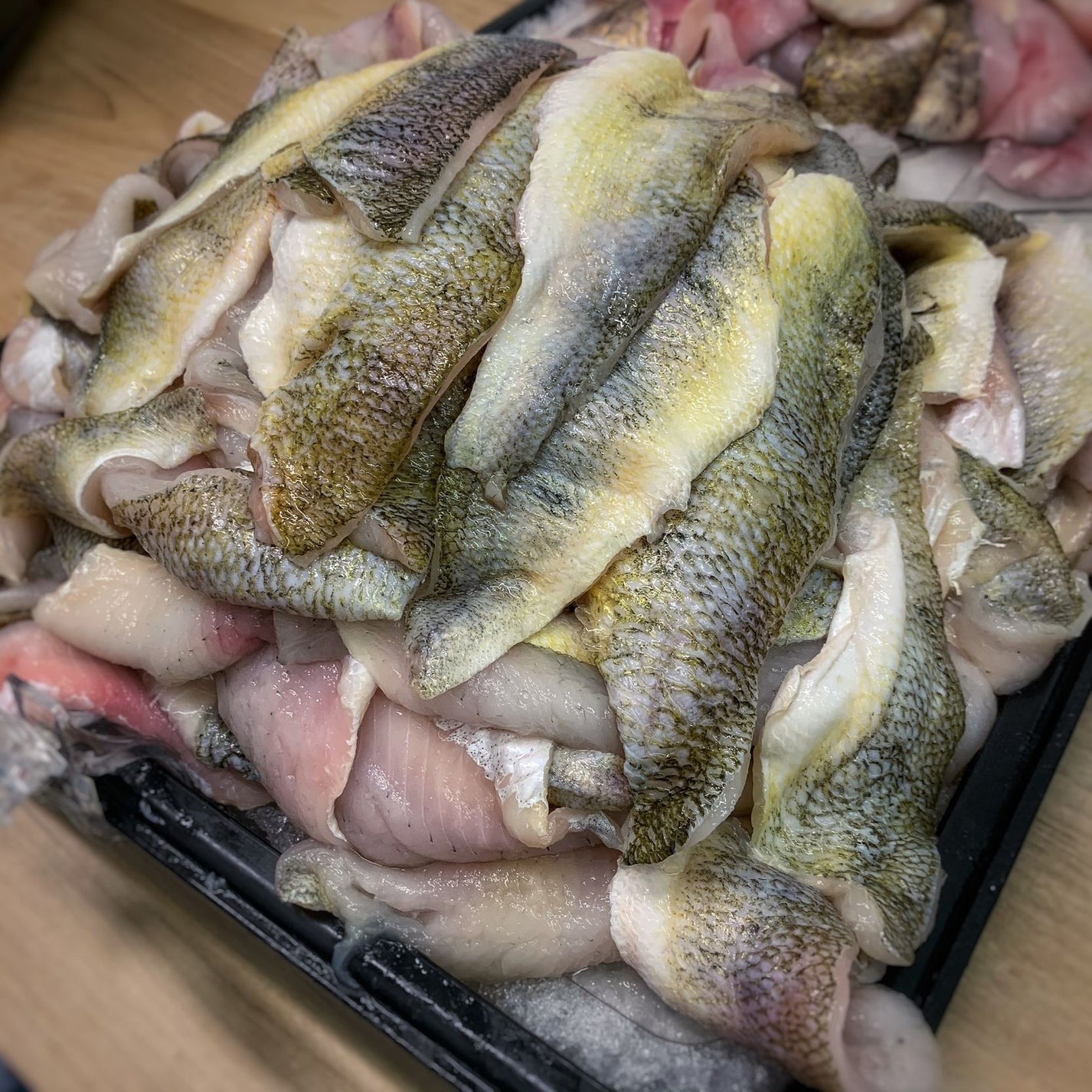 Yellow Perch 1 lb – Whyte's Fishery & Smokehouse
