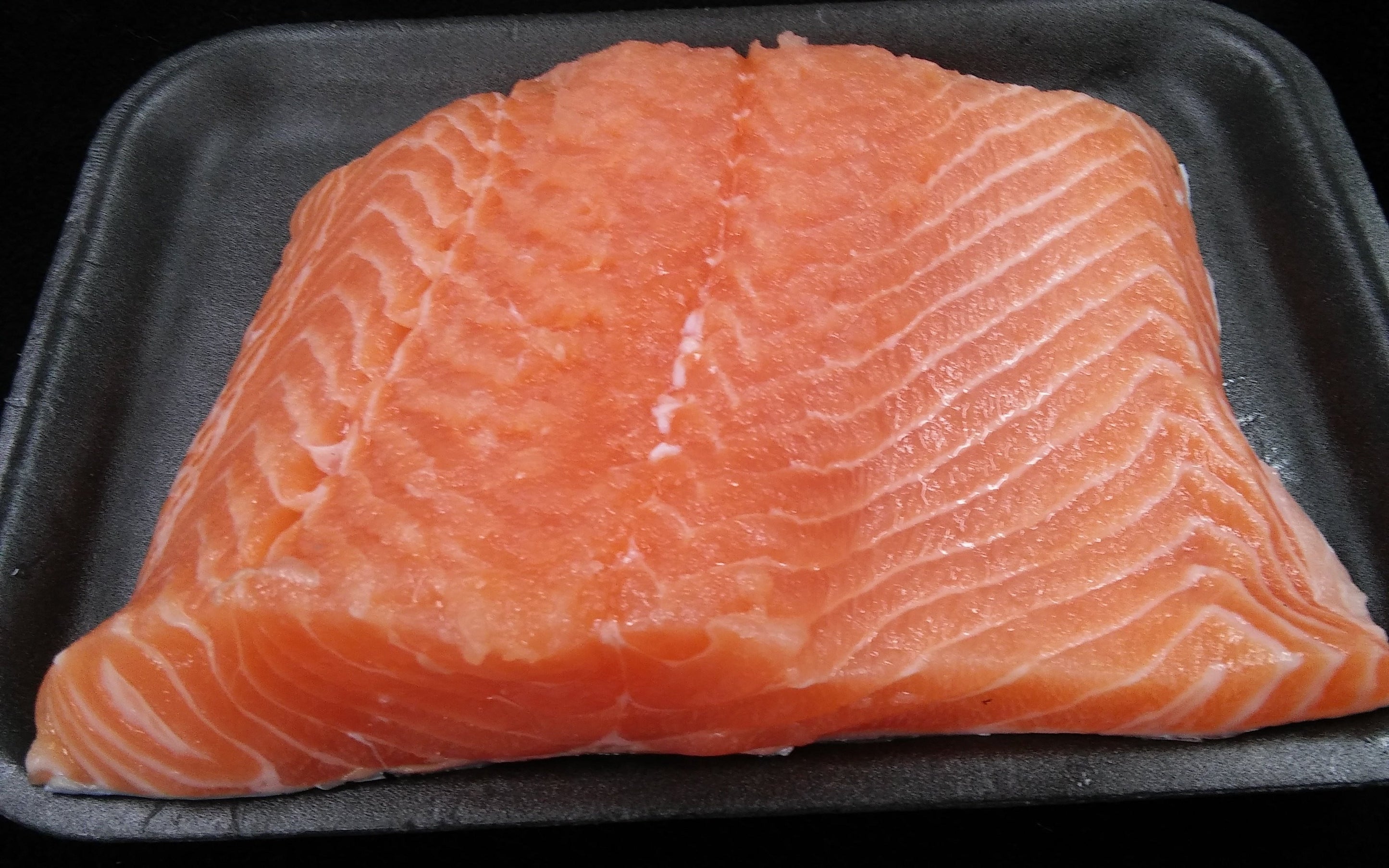 Salmon Chilean Filet – Whyte's Fishery & Smokehouse